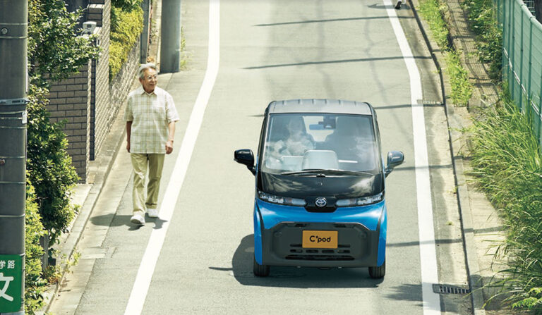カーリースから始める、電気自動車導入！ / 法人向けカーリースならトヨタレンタリース京都
